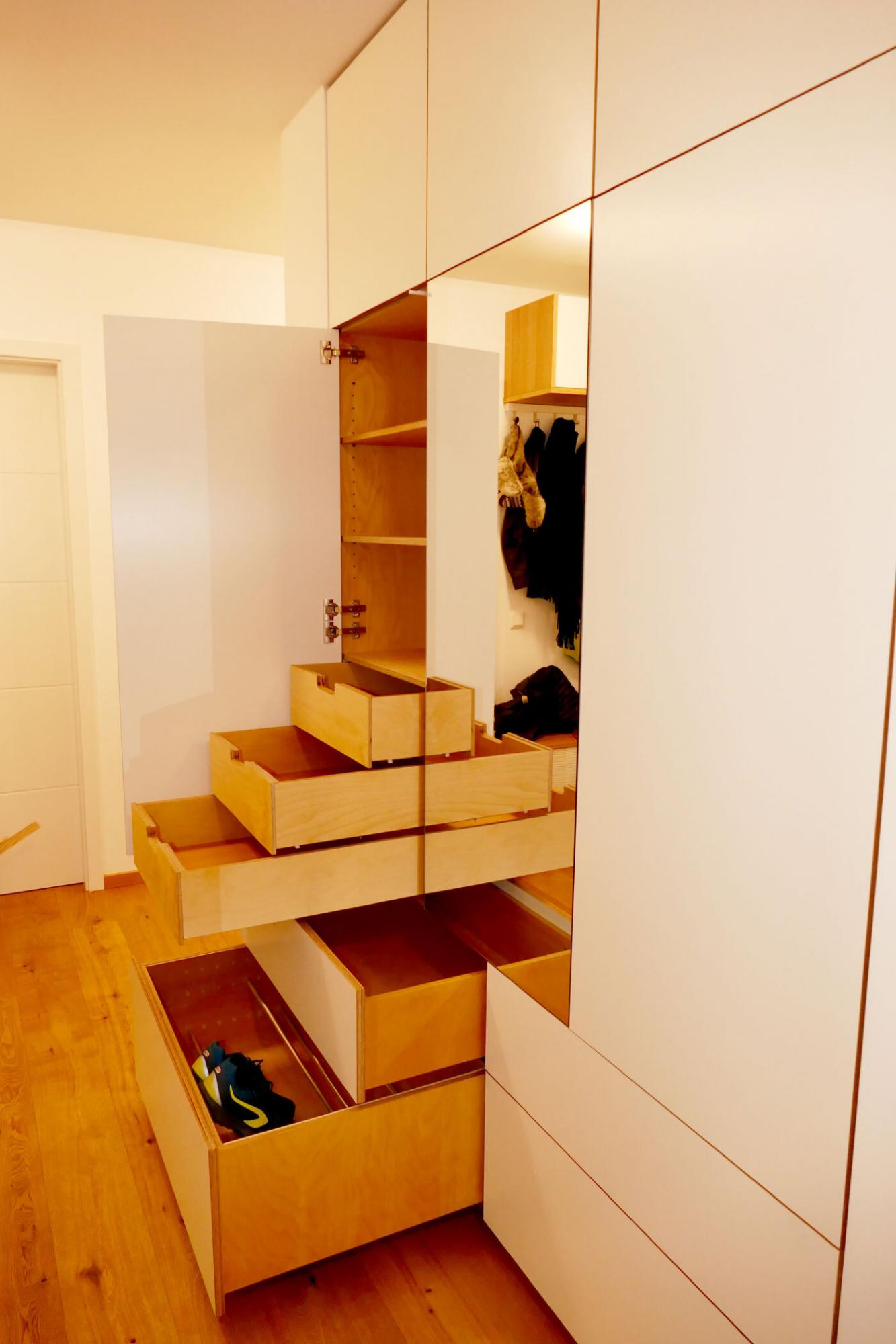 Tischlerei Lutz Hoffmann - Flurschrank